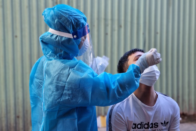 Tin COVID Hà Nam hôm nay 18/12: Cách ly y tế một thôn có 21 F0, 200 F1