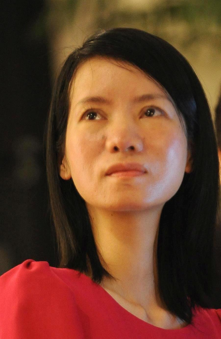 Có một Nguyễn Bích Lan 'không gục ngã' và những chuyển khoản nghĩa tình mùa COVID-19