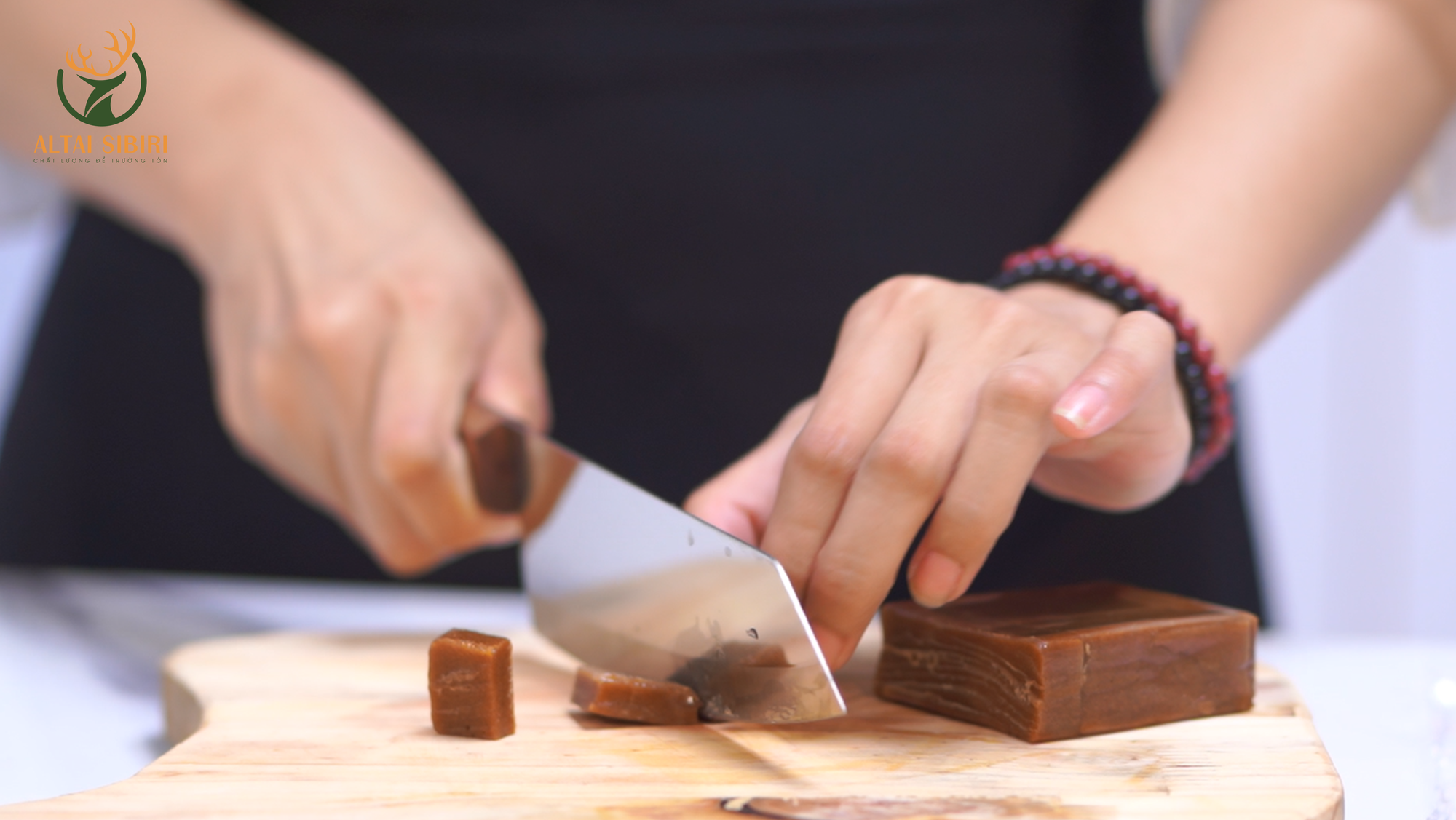 Những công dụng có lợi cho sức khỏe từ cao ban long có thể ít người biết