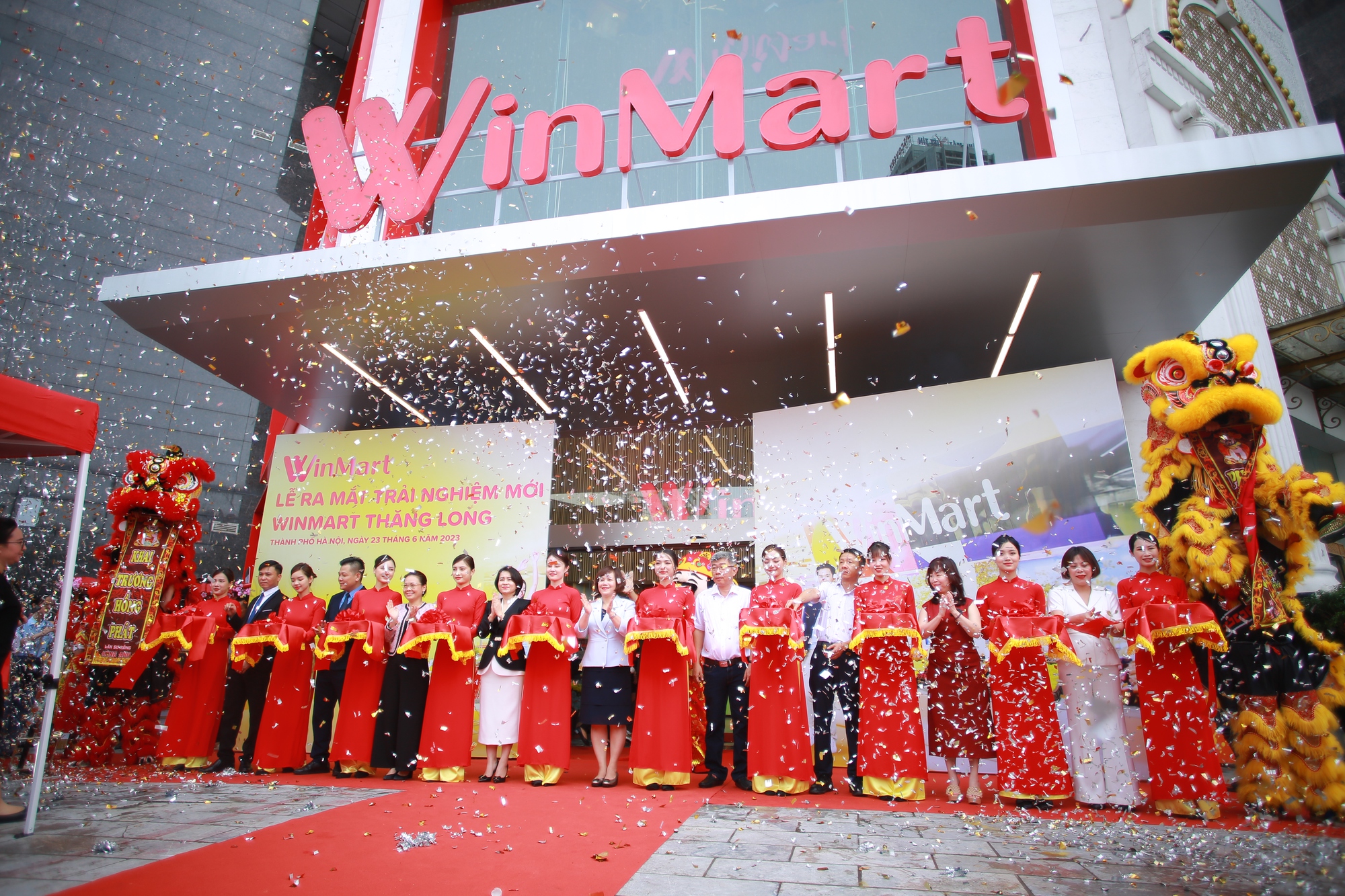 Đầu tư khủng, WinCommerce nâng cấp siêu thị WinMart Thăng Long theo mô ...