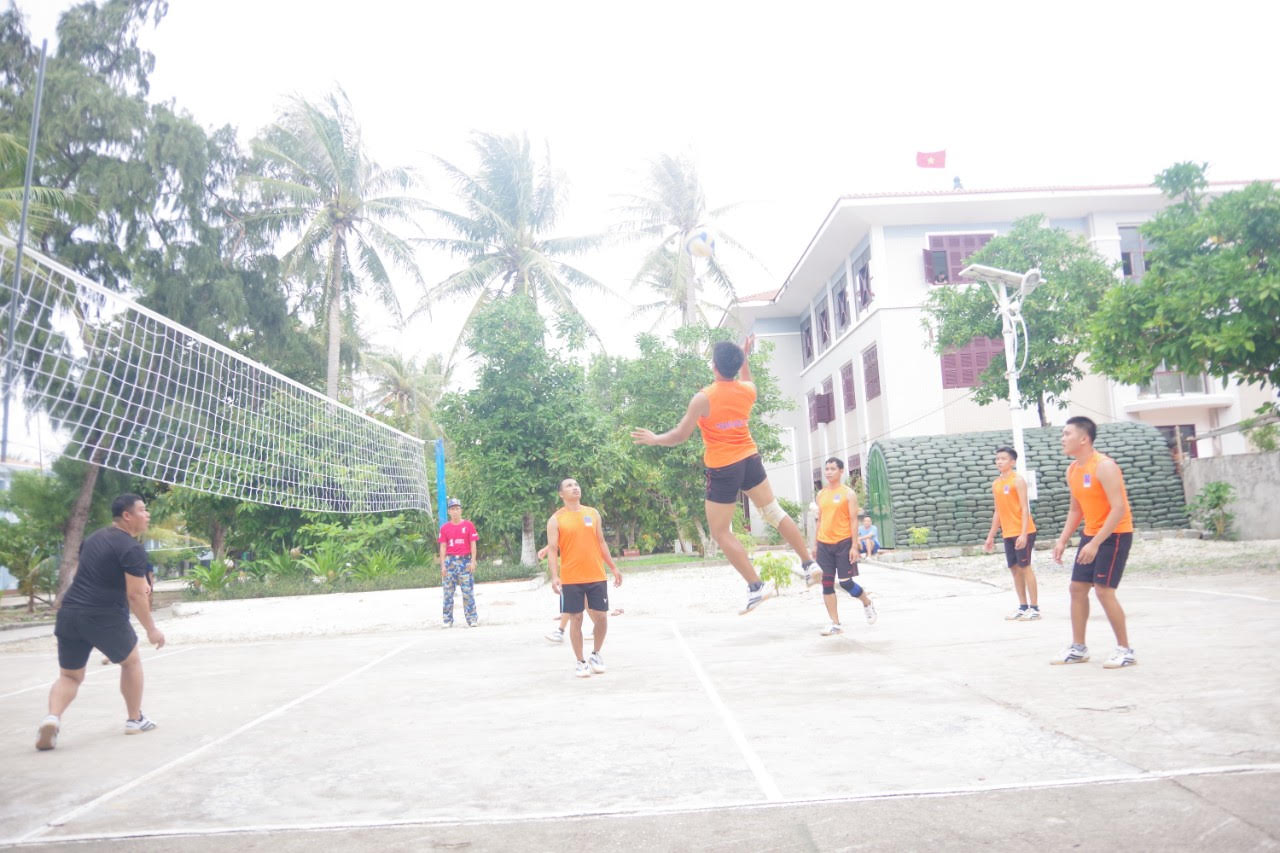 Trạm Ra đa 57 đảo Nam Yết: Vững vàng canh giữ biển, trời nơi tiền tiêu ...