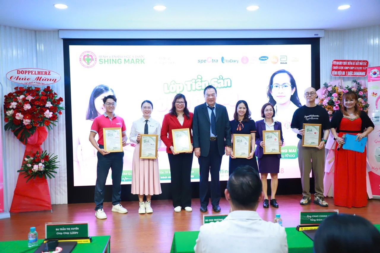 Chip Chip Luxury và Bệnh viện Đại học Y Dược Shing Mark ký kết hợp tác ...