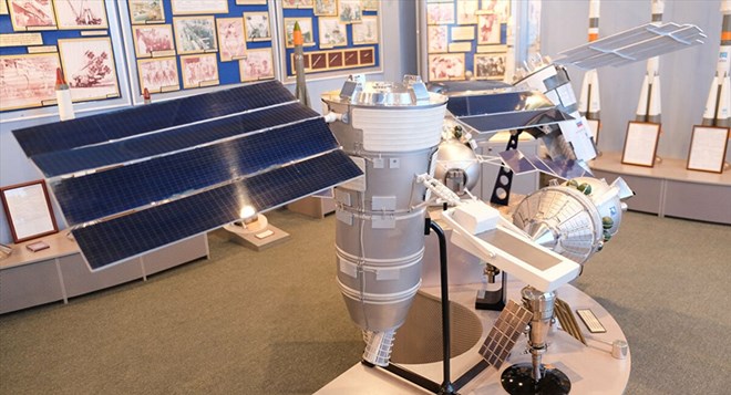 Vệ tinh Resurs-P Nga hỗ trợ Kinzhal tiêu diệt Su-24MR Ukraine