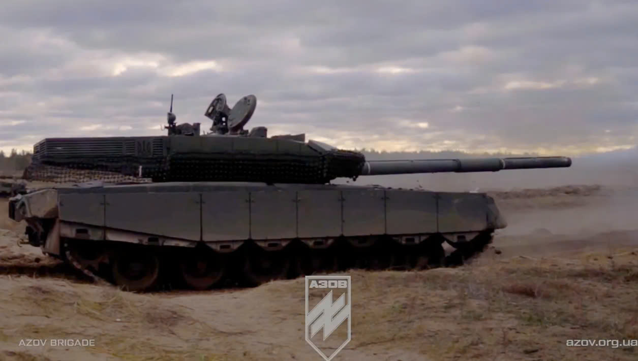 Ukraine tái thiết tăng T-90 Nga thành 'siêu xe' tác chiến