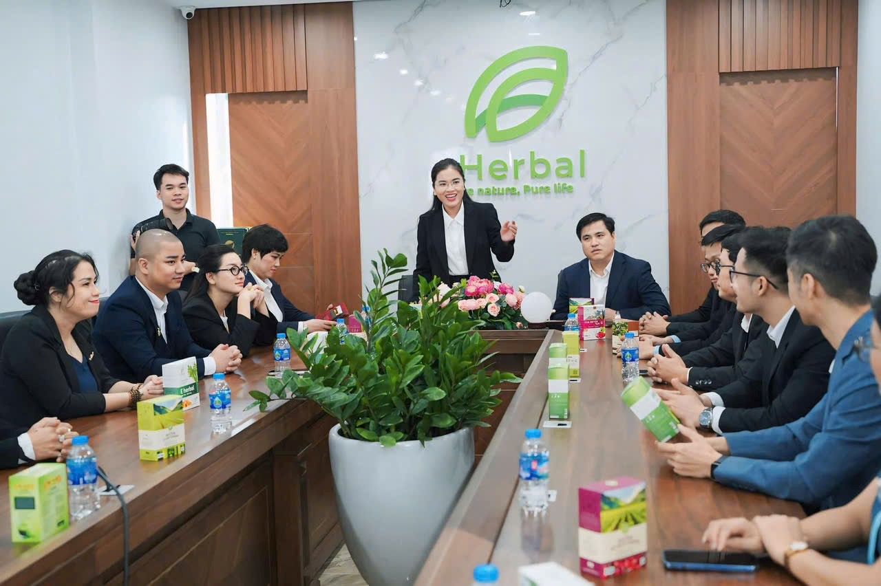 eHerbal và 'hành trình xanh' tại Mộc Châu: Từ dược liệu sạch đến sinh ...