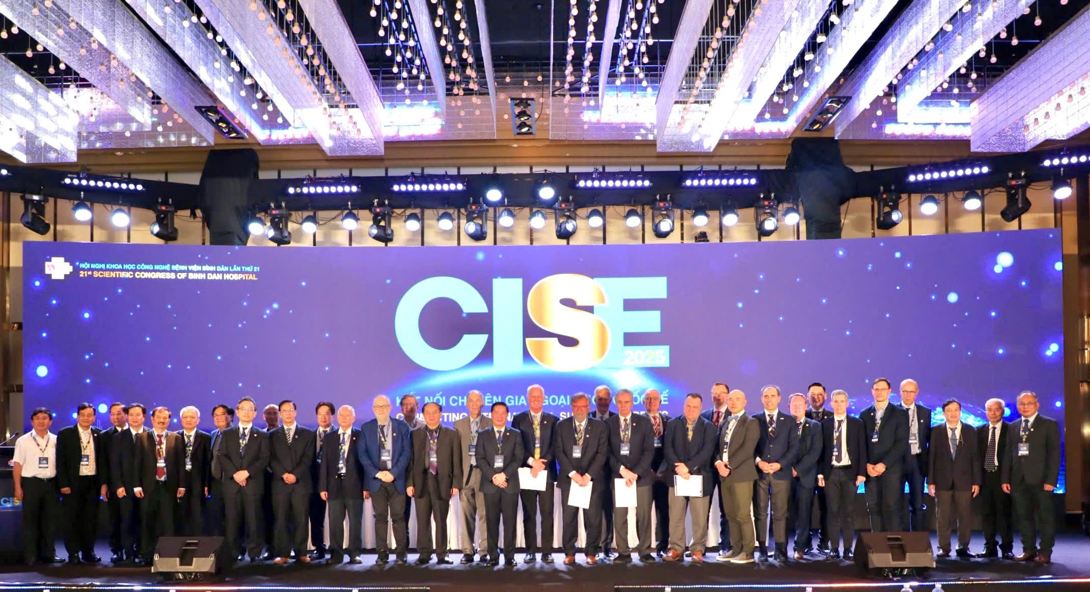 CISE 2025: Kết nối chuyên gia ngoại khoa quốc tế