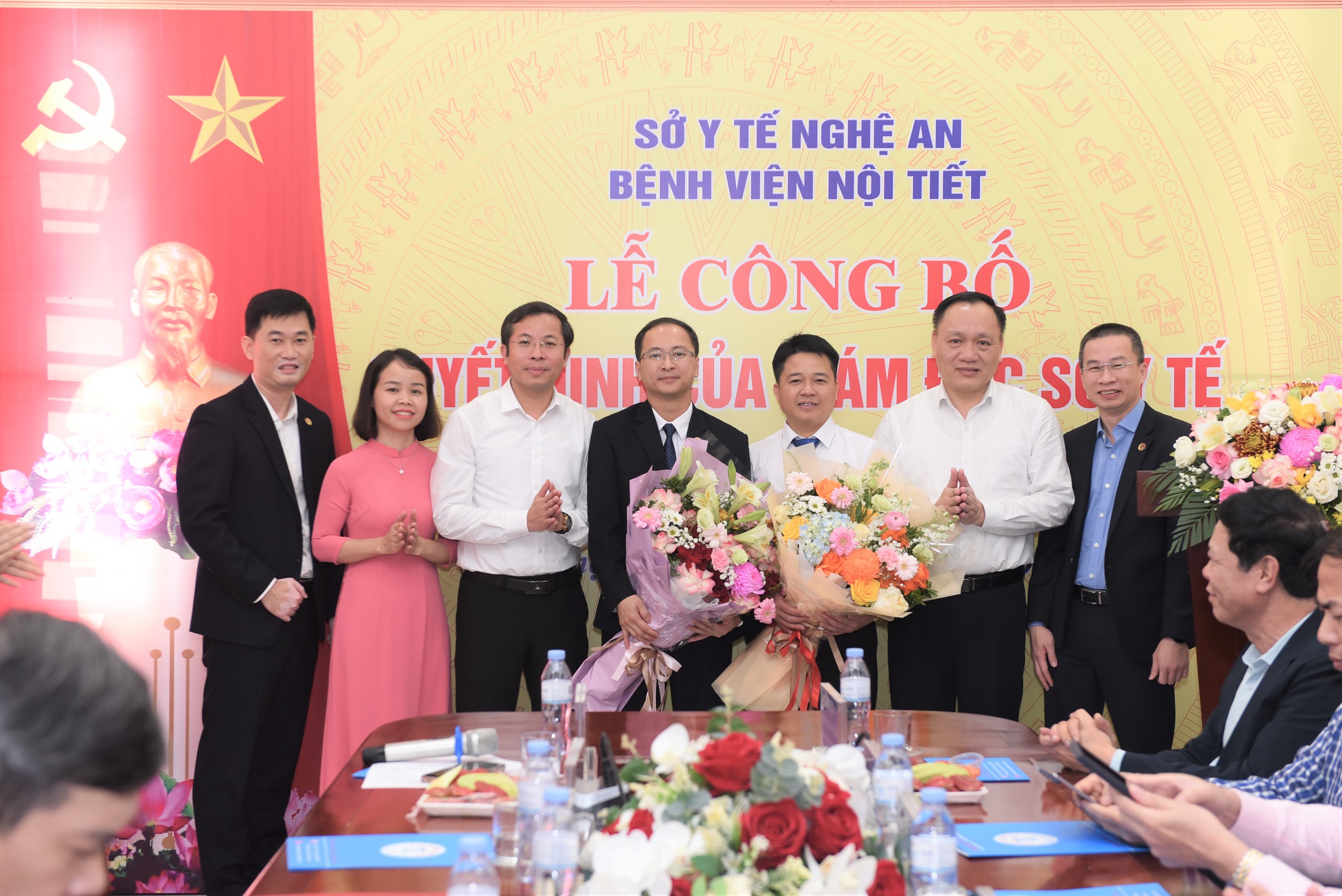 Twee adjunct-directeuren benoemd voor het Nghe An Endocrinologie ...