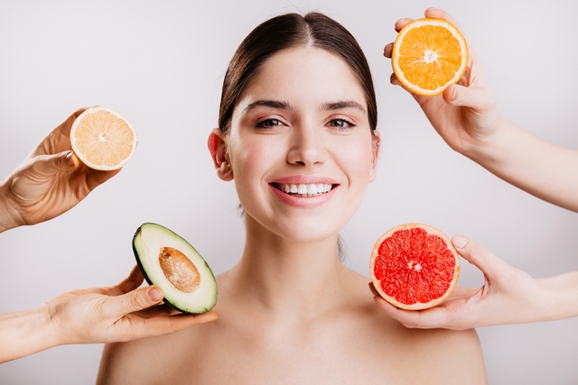 Cách bổ sung vitamin qua thực đơn hàng ngày giúp nuôi dưỡng làn da khỏe ...