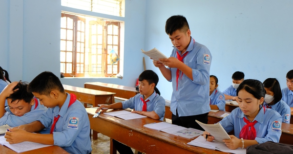 Vụ phản đối sáp nhập trường ở huyện miền núi Nghệ An: Toàn bộ học sinh ...