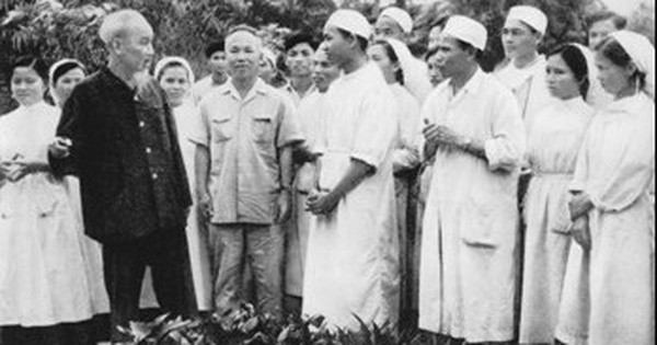 Những lời dạy của Bác Hồ dành cho ngành Y tế Việt Nam