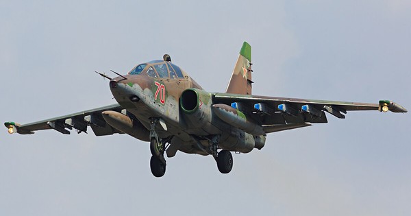 Su-25 Nga tấn công chính xác vào lực lượng vũ trang Ukraine, khu vực Vostok