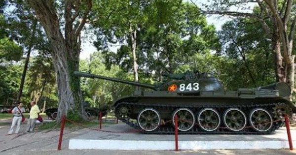 Số phận đặc biệt của chiếc xe tăng 390